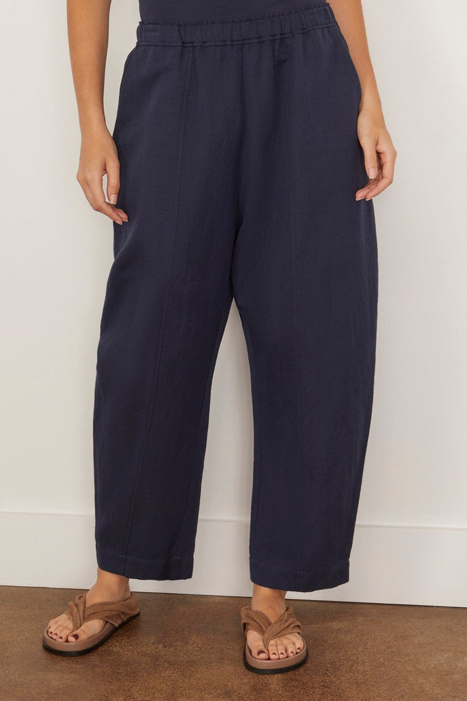 Apiece Apart Sauna Pant in Navy – Hampden Clothing